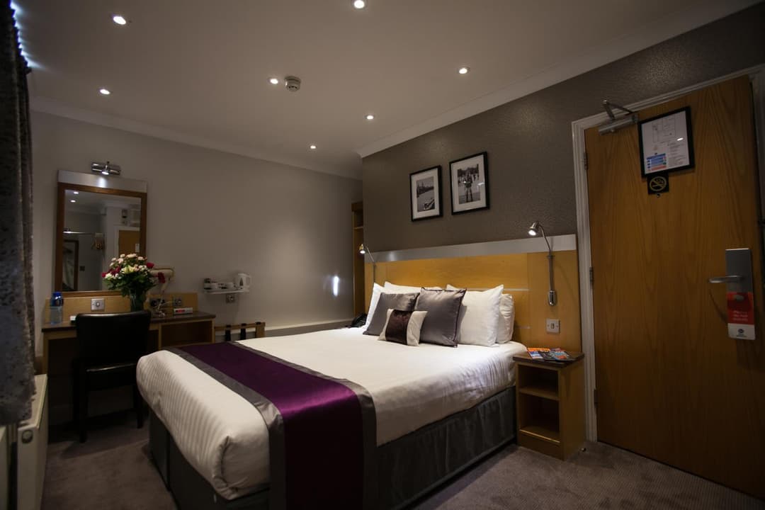 Best Western Chiswick Palace & Suites London, Chiswick : -13% during ...