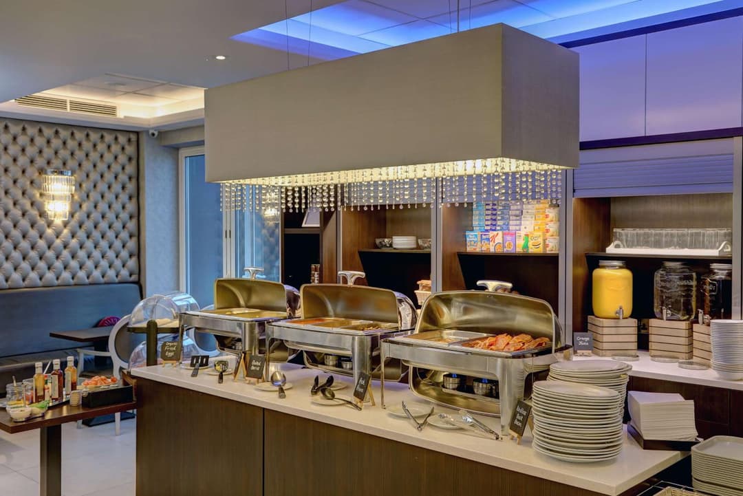 Best Western Chiswick Palace & Suites London, Chiswick : -13% during ...